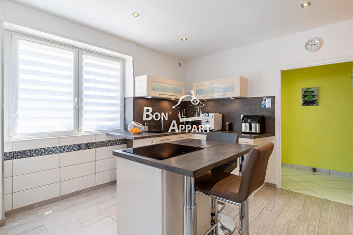 Maison à vendre - Ottange - 5 pièces - 3 chambres