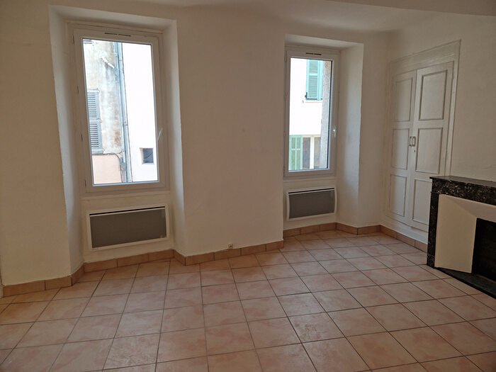 Appartement à louer - Flayosc - 3 pièces - 2 chambres