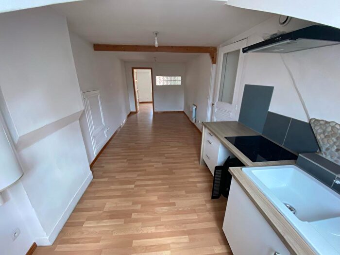 Appartement 1 pièce à louer à Saint-Étienne, Centre-ville, Peuple, Chavanelle