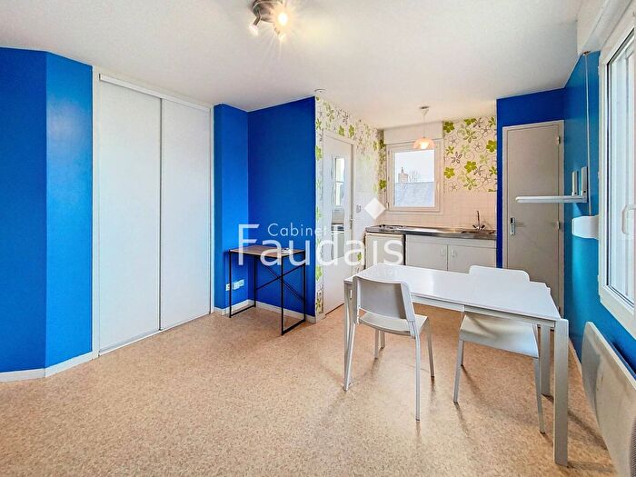 Appartement à louer - Saint-Lô - 1 pièce