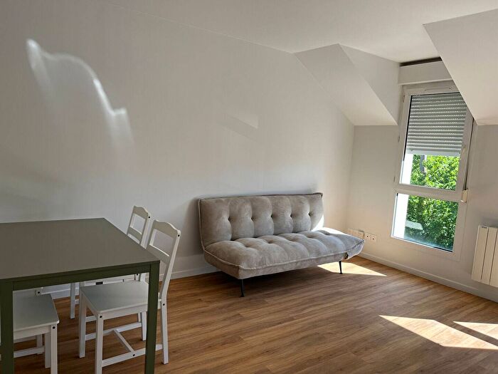 Appartement à louer - La Meth, Osny - 2 pièces - 1 chambre