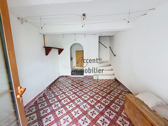 Appartement à vendre - Châteaurenard, Centre-ville - 2 pièces - 1 chambre