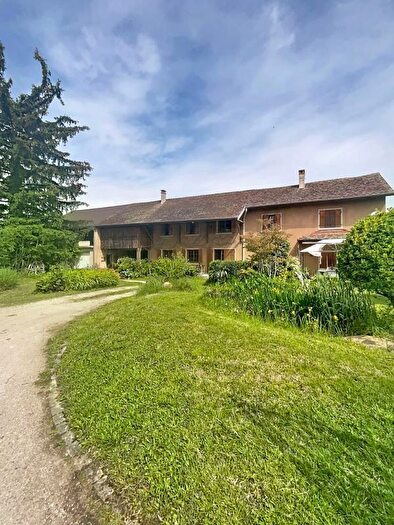 Saint-Hilaire-de-la-Côte : Maison 6 pièces à vendre