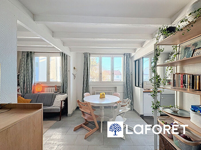 Appartement à vendre - Antony, Centre-ville - 3 pièces - 2 chambres