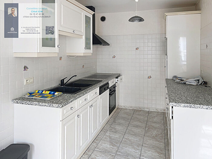 Appartement à louer - Troyes, Saint-Martin - 3 pièces - 2 chambres