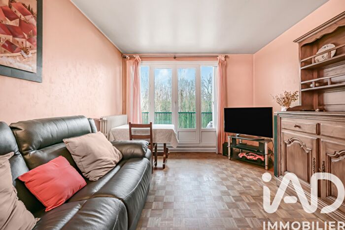 Appartement à vendre - Bondy, Noue Caillet, Terre-Saint-Blaise - 3 pièces - 2 chambres