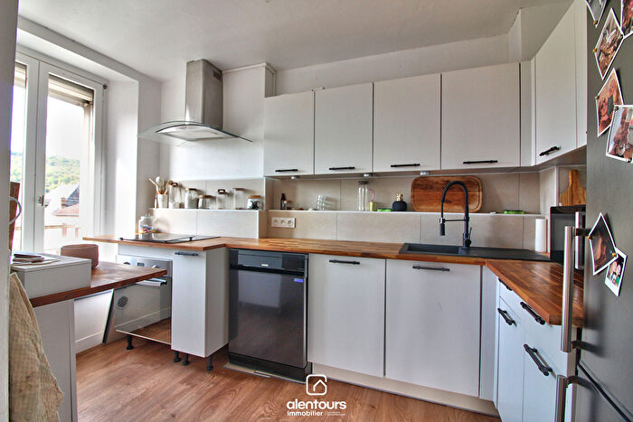 Maisons à vendre et appartements à louer - 2