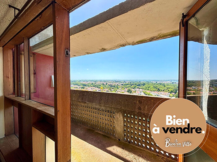 Appartement 4 pièces à Rezé, Hôtel de Ville, à vendre