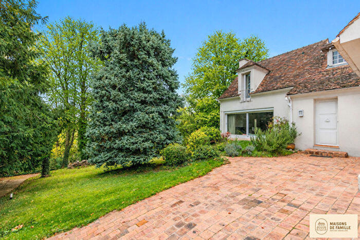 Maison à vendre - Rueil-Malmaison, Jonchere, Malmaison, Saint-Cucufa - 9 pièces - 5 chambres