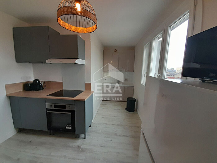 Appartement à louer - Châteauroux, Centre-ville, Les Marins - 2 pièces - 1 chambre