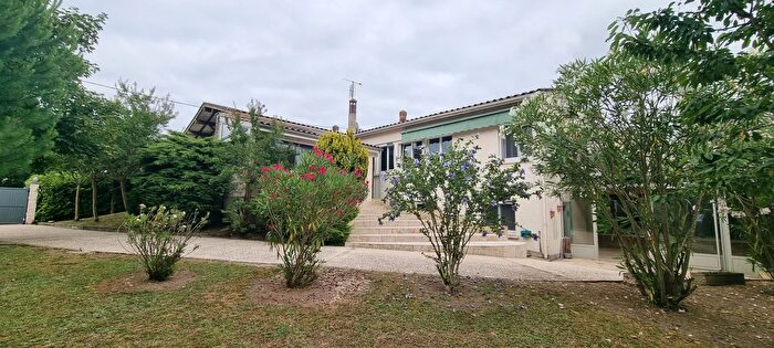 Maison à vendre - Eymet - 6 pièces - 2 chambres