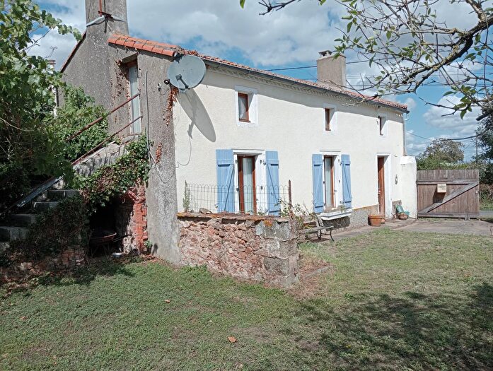 Maison à vendre - Moutiers-sous-Argenton - 5 pièces - 2 chambres