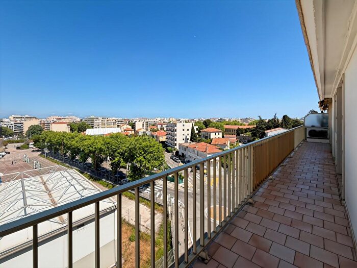 Appartement 3 pièces à vendre - Antibes, Juan-les-Pins, Le Cap