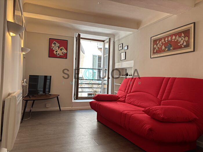 Appartement 1 pièce à Vallauris, Centre-ville, à louer