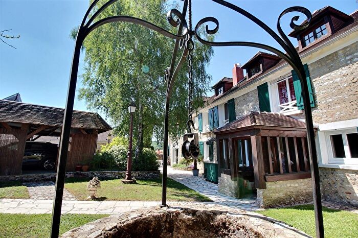 Maison à vendre - Hécourt - 14 pièces - 7 chambres