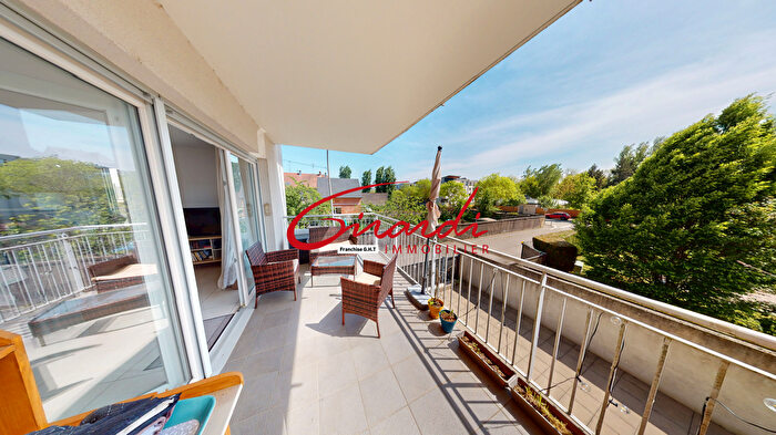 Appartement à vendre - Cernay - 3 pièces - 2 chambres