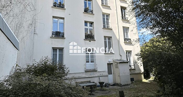 Paris 12ème, Bel-Air, Nord : Appartement 2 pièces à vendre