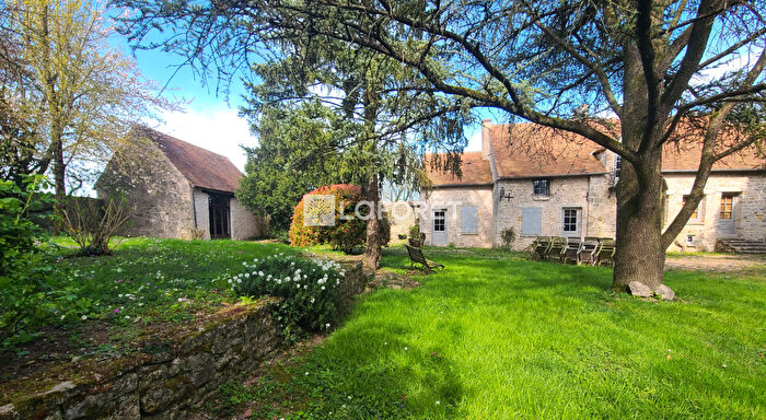 Maison à vendre - Yèvre-la-Ville - 6 pièces - 4 chambres