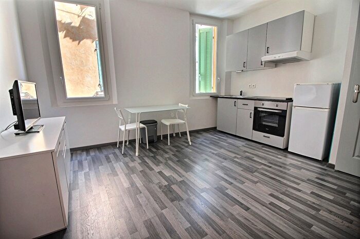 Appartement à vendre - La Ciotat, Centre-ville - 2 pièces - 1 chambre