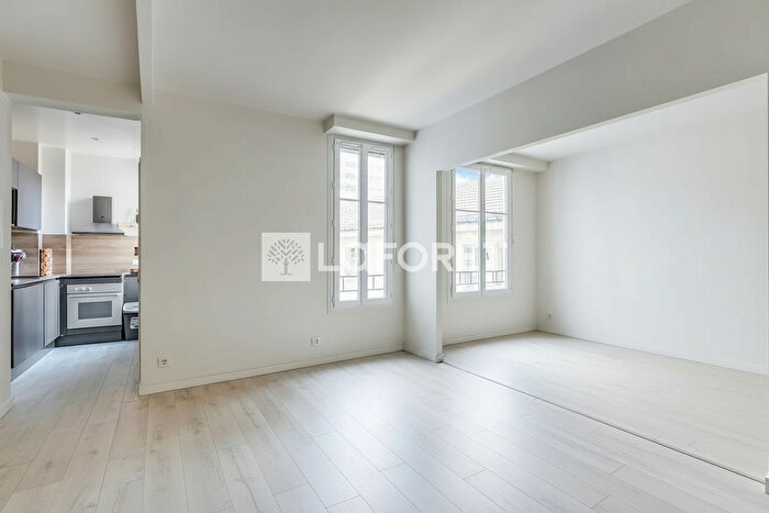 Paris 15ème, Cambronne, Garibaldi : Appartement 3 pièces à vendre