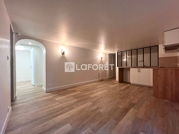 Appartement 3 pièces à Alfortville, Mairie, Gare, à louer