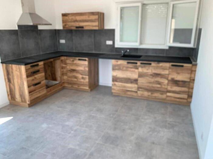 Maison 4 pièces à louer - Seillons-Source-d'Argens