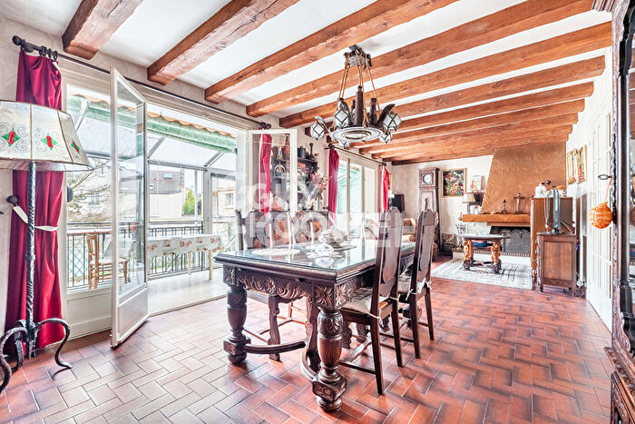 Maison à vendre - La Garenne-Colombes, Centre Sud - 6 pièces - 5 chambres