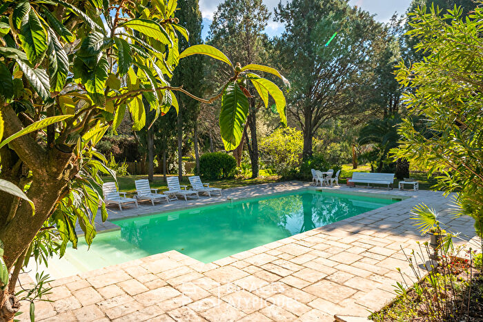 Maison 8 pièces à vendre à Roquebrune-sur-Argens, La Bouverie
