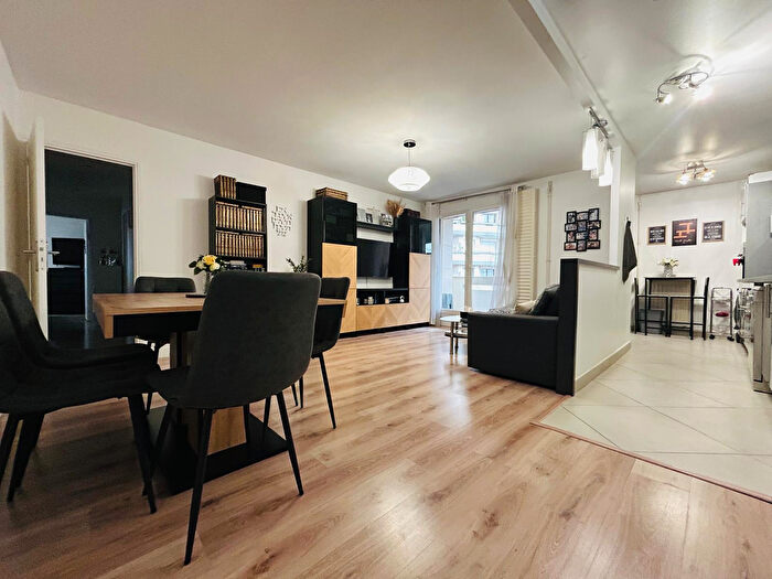 Appartement à vendre - Le Pré-Saint-Gervais, Belvédère, Babylone, Fraternité - 4 pièces - 3 chambres