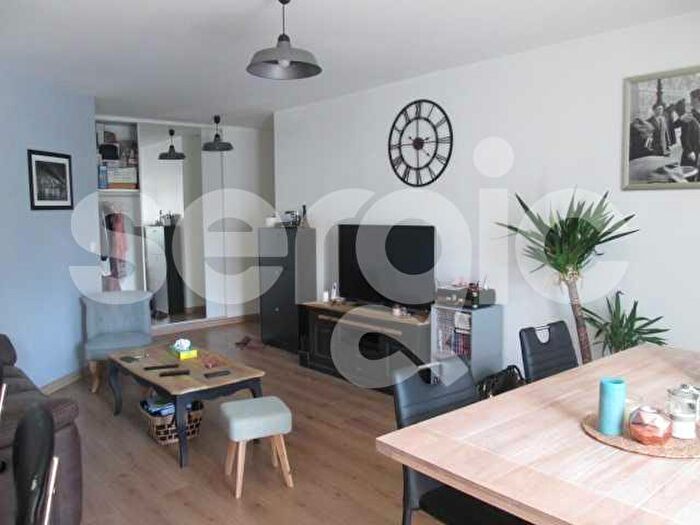 Appartement à louer - Amiens, Saint-Anne, Fb Noyon - 3 pièces - 2 chambres