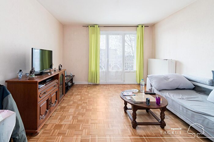 Appartement à vendre - Vichy, Les Bartins, Jeanne dArc, Beauséjour - 2 pièces - 1 chambre