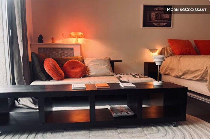 Appartement à louer - Paris e , Dauphine - 1 pièce