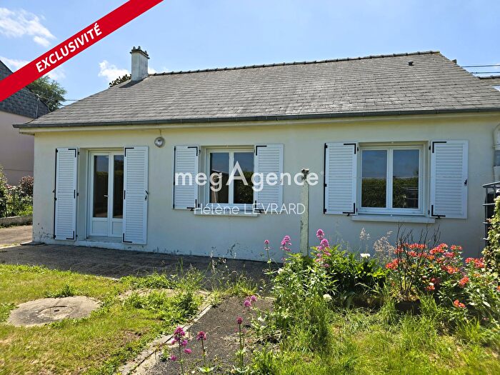 Évron - Maison 3 pièces à vendre