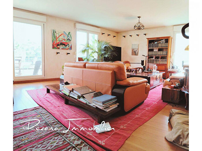 Melun, Rive de Seine, Sud - Appartement 4 pièces à vendre