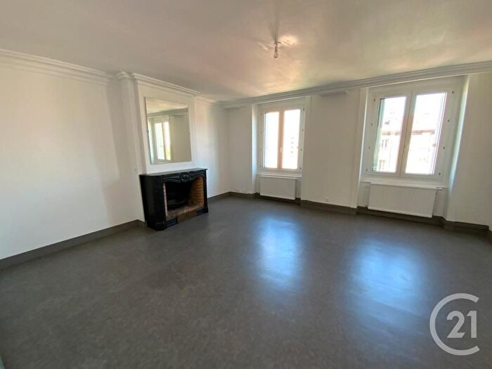 Appartement à louer - Saint-Étienne, Crêt de Roc - 3 pièces - 2 chambres