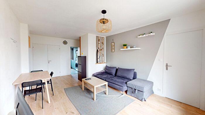 Appartement 4 pièces à louer à Besançon, Palente, Orchamps, Saragosse, Vaîtes