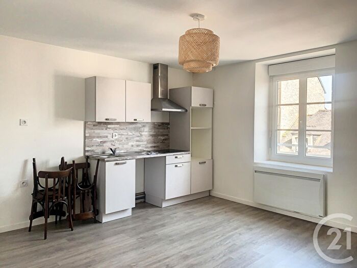 Appartement à louer - Dinan - 3 pièces - 2 chambres