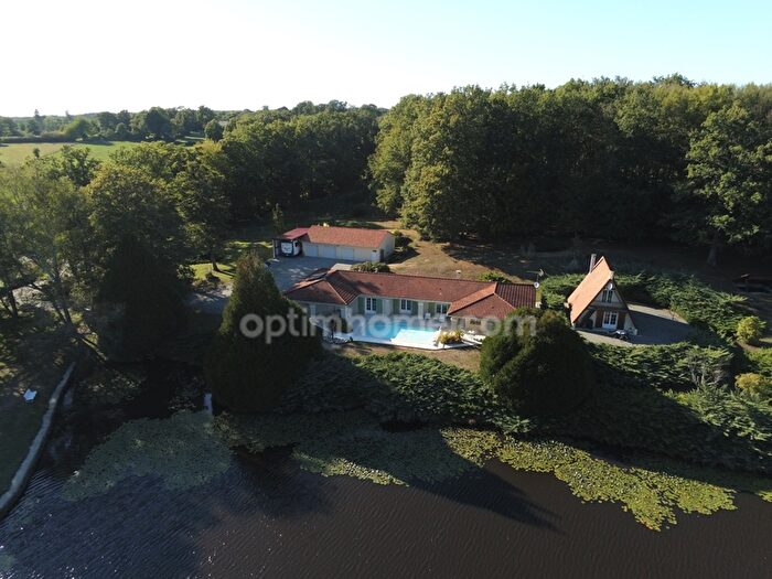 Maison à vendre - Villefavard - 7 pièces - 4 chambres