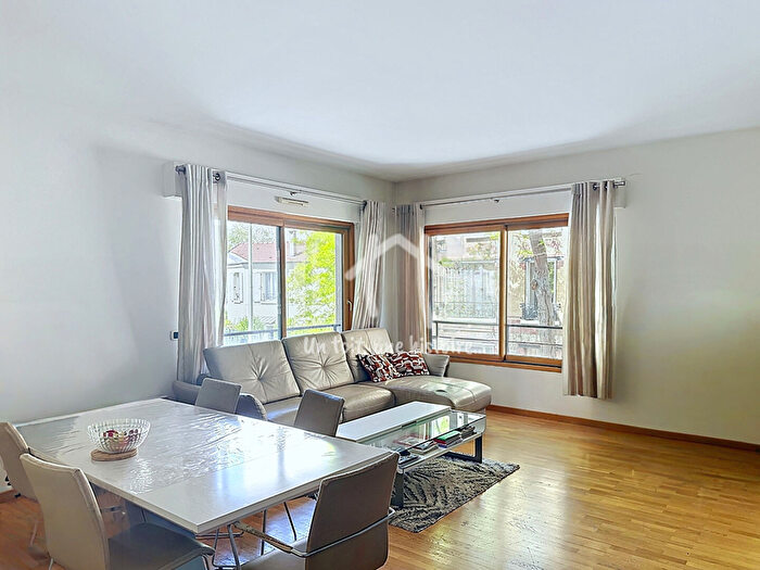 Courbevoie, Gambetta, La Défense - Appartement 3 pièces à vendre