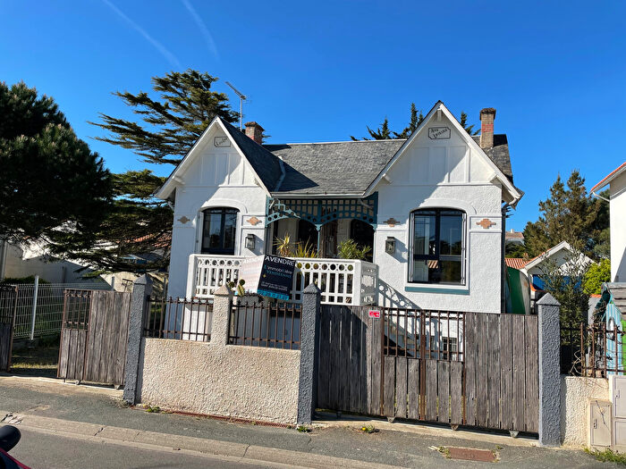 Maison à vendre - Saint-Jean-de-Monts, Le Devallon, Plage des Demoiselles, Golf - 8 pièces - 6 chambres