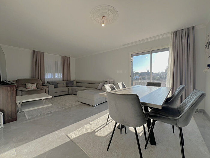 Maison à vendre - Lagnieu - 6 pièces - 5 chambres