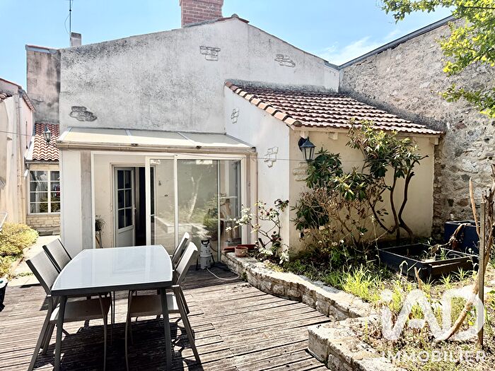 Maison 5 pièces à vendre à Tonnay-Charente