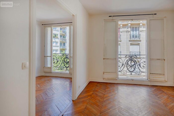 Appartement 5 pièces à vendre à Paris 15ème