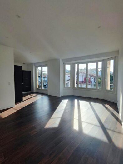 Appartement 4 pièces à BayonneBayonaBaiona, Arènes, à vendre