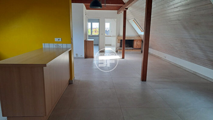 Appartement 3 pièces à louer à Folgensbourg