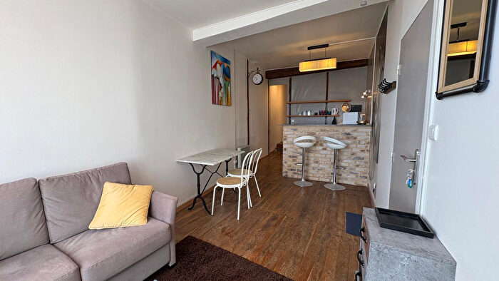 Appartement 2 pièces à Blois, Centre-ville, à louer