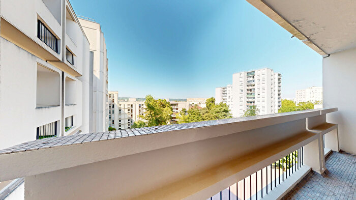 Appartement 3 pièces à vendre - Nanterre, Vieux Pont