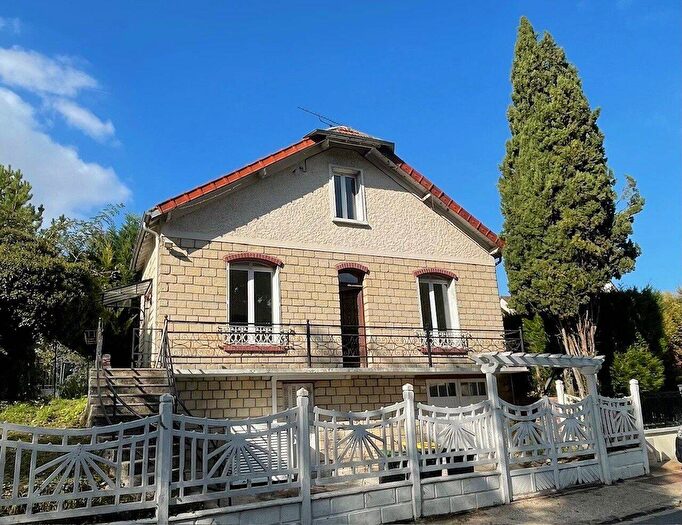Maison à louer - Seraincourt - 5 pièces - 3 chambres
