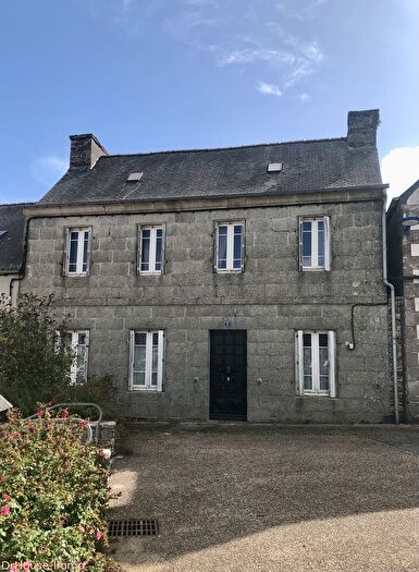 Scrignac : Maison 8 pièces à vendre