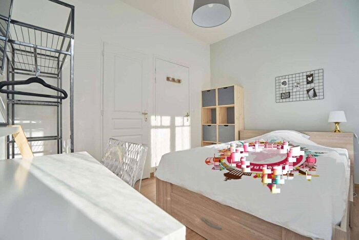 Appartement à louer - Centre Ville, Reims - 1 pièce